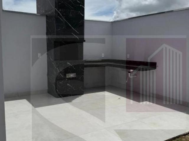 Casa para Venda em Uberlândia, Jardim Brasília, 3 dormitórios, 1 suíte, 2 banheiros, 2 vagas