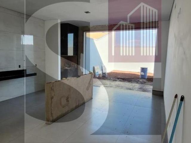 Casa para Venda em Uberlândia, Jardim Brasília, 3 dormitórios, 1 suíte, 2 banheiros, 2 vagas