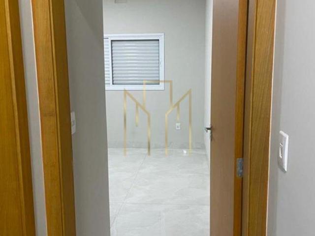 Casa para venda em Uberlândia MG, Alto Umuarama, 3 quartos, 3 suítes, 2 salas, 4 banheiros, 3 vagas