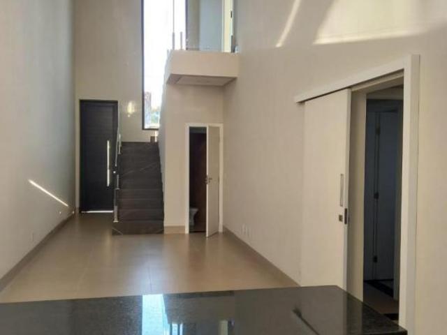 Casa para Venda em Uberlândia/MG 4 Dorm. 199 m2 Área Útil