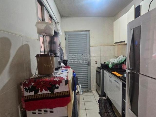 Casa para venda em Vale Verde de 43.00m² com 2 Quartos e 2 Garagens