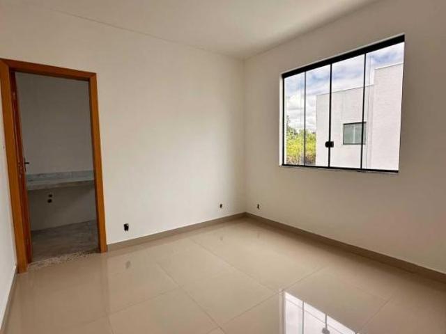 Casa para venda em Vale das Orquídeas, Contagem