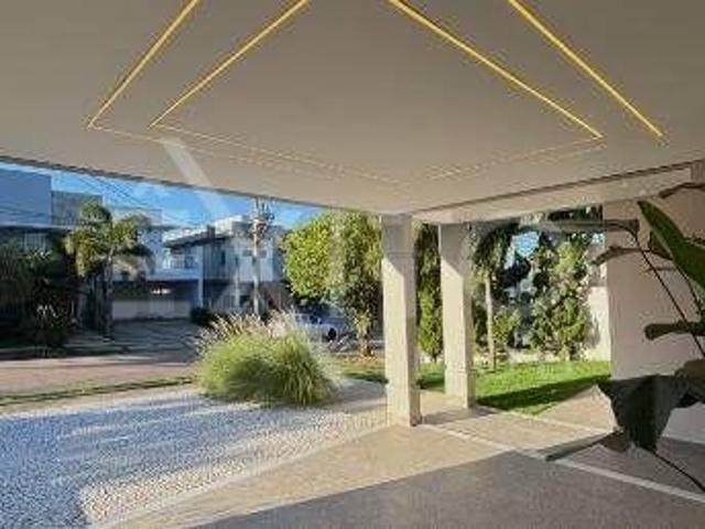 Casa para venda em Vale Das Laranjeiras de 156.00m² com 3 Quartos, 3 Suites e 4 Garagens