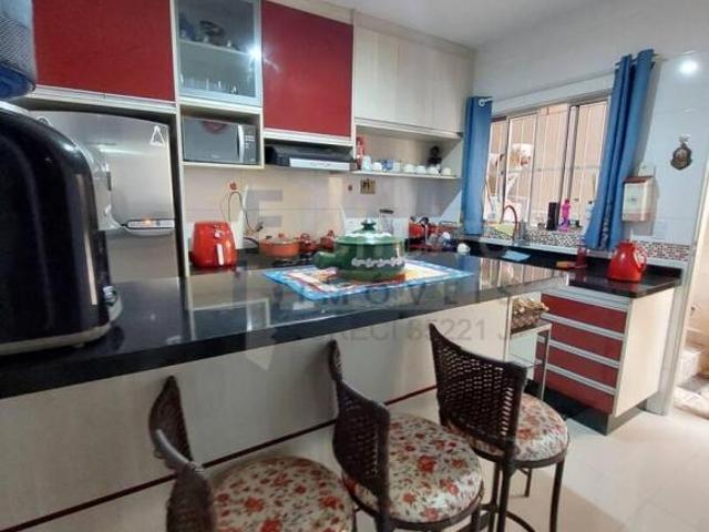 Casa para venda em Vale Do Sol de 125.00m² com 3 Quartos, 1 Suite e 2 Garagens