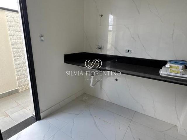 Casa para venda em Vale Dos Cristais de 250.00m² com 3 Quartos, 1 Suite e 1 Garagem