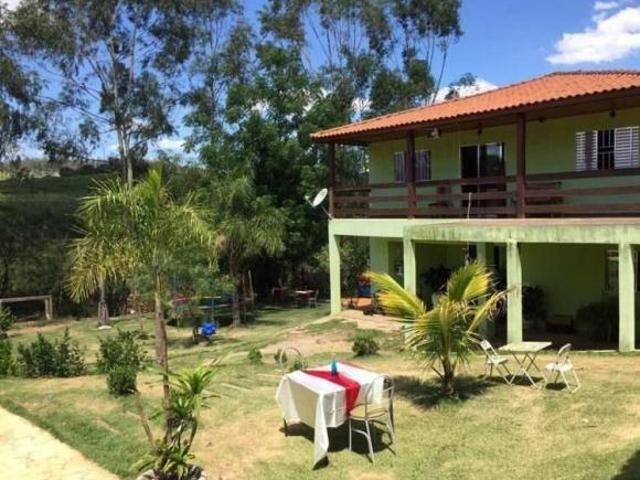 Casa para Venda em Valinhos / SP no bairro Macuco