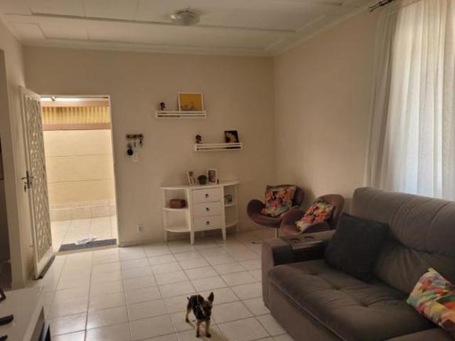 Casa para Venda em Valinhos, Vila Santo Antônio, 3 dormitórios, 1 suíte, 3 banheiros, 3 vagas