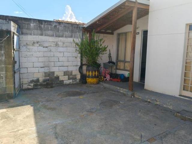 Casa para venda em Vida Nova de 105.00m² com 3 Quartos e 2 Garagens