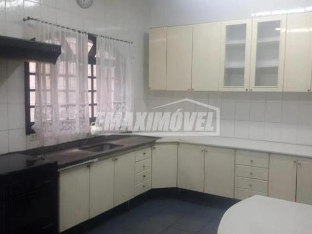 Casa para venda em Vila Trujillo de 271.00m² com 3 Quartos, 1 Suite e 1 Garagem