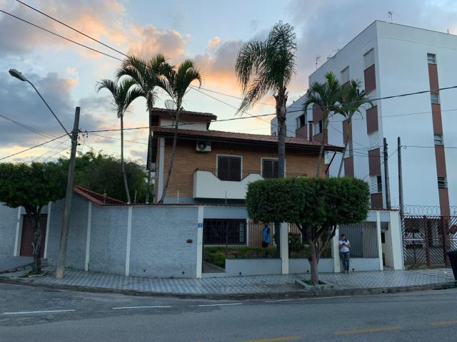 Casa para venda em Vila Trujillo em Sorocaba São Paulo de 234.00m² com 4 Quartos, 1 Suíte e 5 Garagens