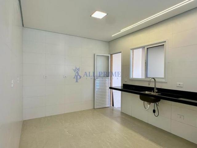 Casa para venda em Vila Tupi de 115.00m² com 2 Quartos, 2 Suites e 2 Garagens
