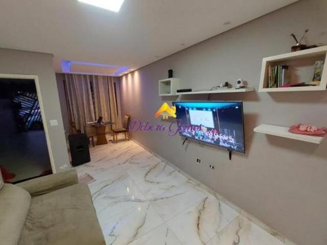 Casa para venda em Vila Valença de 192.00m² com 4 Quartos, 1 Suite e 2 Garagens