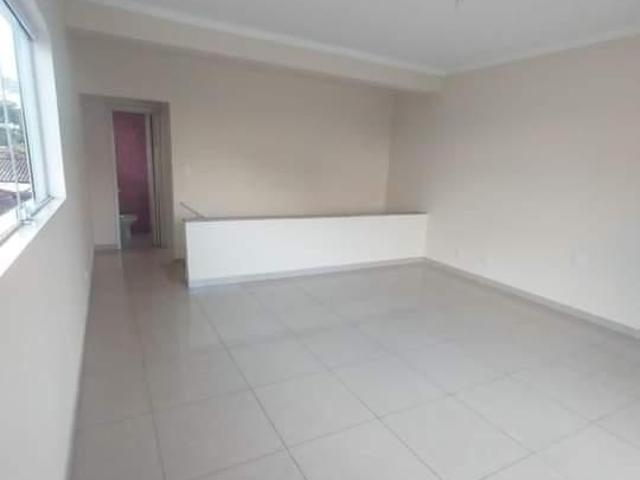 Casa para venda em Vila Valença de 123.00m² com 4 Quartos, 2 Suites e 2 Garagens