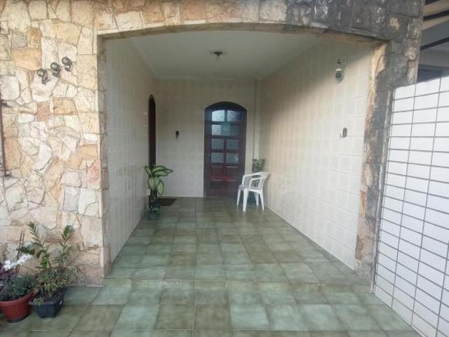 Casa para venda em Vila Valença de 139.00m² com 3 Quartos, 2 Suites e 2 Garagens