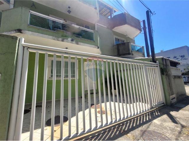 Casa para venda em Vila Valqueire em Rio De Janeiro Rio de Janeiro de 104.00m² com 3 Quartos, 2 Suítes e 1 Garagem