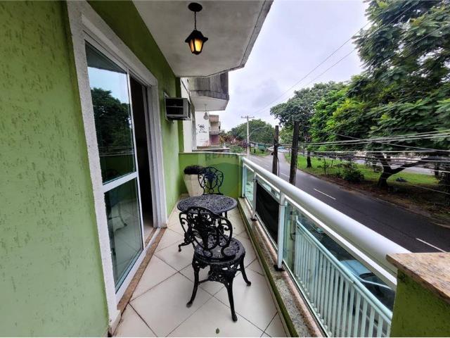 Casa para venda em Vila Valqueire em Rio De Janeiro Rio de Janeiro de 104.00m² com 3 Quartos, 2 Suítes e 1 Garagem