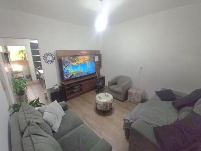 Casa para venda em Vila Vechi de 108.00m² com 2 Quartos, 1 Suite e 2 Garagens