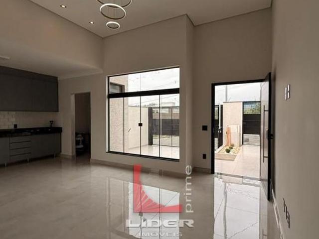 Casa para venda em Vila Verde de 140.00m² com 3 Quartos, 1 Suite e 2 Garagens