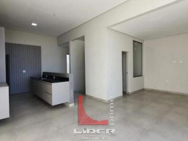 Casa para venda em Vila Verde de 155.00m² com 3 Quartos, 1 Suite e 2 Garagens