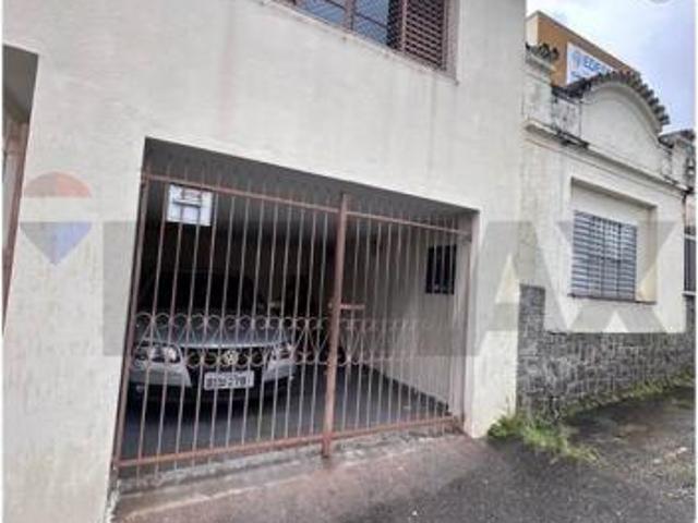 Casa para venda em Vila Vianelo de 236.00m² com 3 Quartos e 1 Garagem