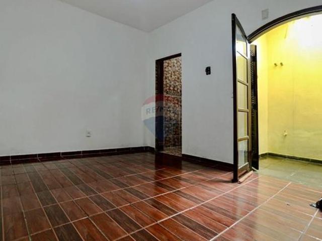 Casa para venda em Vila Vitória de 220.00m² com 3 Quartos, 2 Suites e 2 Garagens