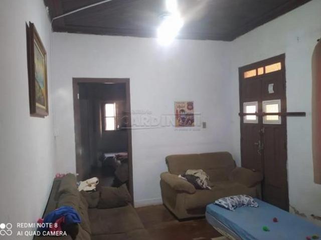 Casa para venda em Vila Xavier vila Xavier de 169.00m² com 2 Quartos e 5 Garagens