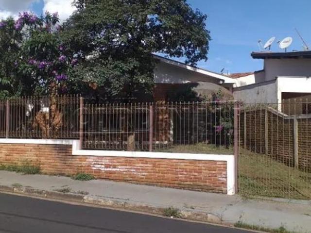 Casa para venda em Vila Xavier vila Xavier de 208.00m² com 3 Quartos, 1 Suite e 4 Garagens