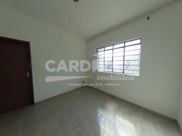 Casa para venda em Vila Xavier vila Xavier de 85.00m² com 2 Quartos e 2 Garagens