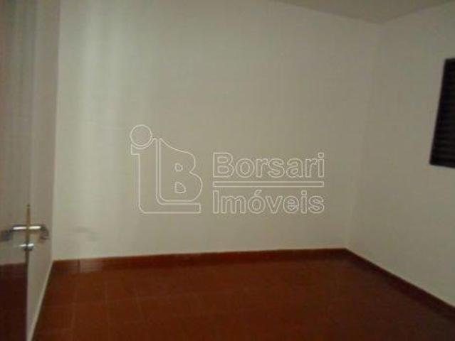 Casa para venda em Vila Yamada de 134.00m² com 3 Quartos, 3 Suites e 7 Garagens