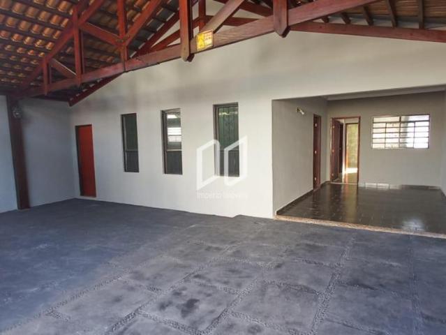 Casa para venda em Vila Yamada em Araraquara São Paulo de 223.00m² com 3 Quartos, 2 Suítes e 3 Garagens