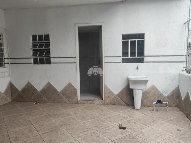 Casa para venda em Vila Yara de 60.00m² com 2 Quartos e 1 Garagem