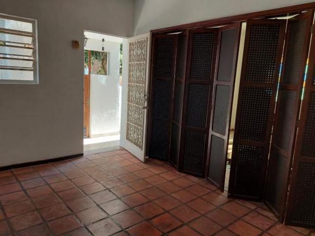 Casa para venda em Vila Aeroporto Bauru de 157.00m² com 3 Quartos, 1 Suite e 2 Garagens