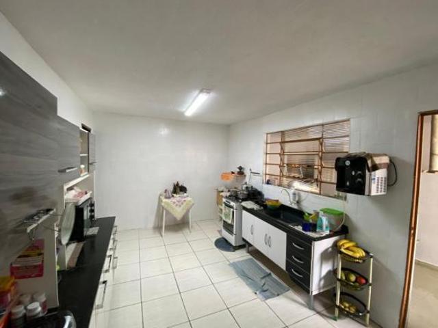 Casa para venda em Vila Aeroporto de 200.00m² com 3 Quartos e 2 Garagens