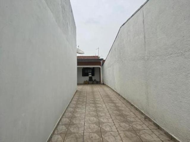 Casa para venda em Vila Aeroporto de 360.00m² com 3 Quartos e 5 Garagens