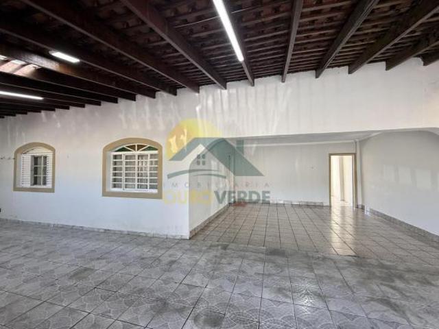 Casa para venda em Vila Aeroporto de 360.00m² com 4 Quartos e 4 Garagens