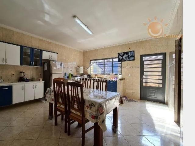 Casa para venda em Vila Angélica em Sorocaba São Paulo de 212.00m² com 3 Quartos, 1 Suíte e 3 Garagens