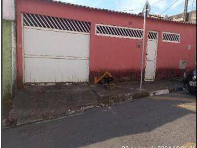 Casa para venda em Vila Antunes de 228.00m² com 3 Quartos e 1 Garagem