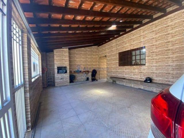 Casa para venda em Vila Assunção de 142.00m² com 3 Quartos, 1 Suite e 2 Garagens