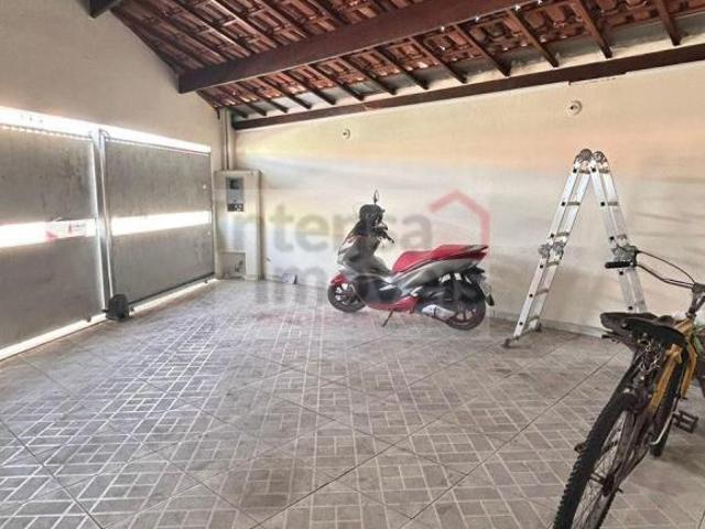 Casa para venda em Vila Areao de 85.00m² com 2 Quartos e 2 Garagens