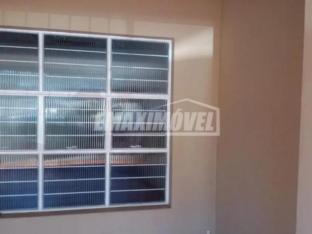 Casa para venda em Vila Augusta de 197.00m² com 3 Quartos e 2 Garagens