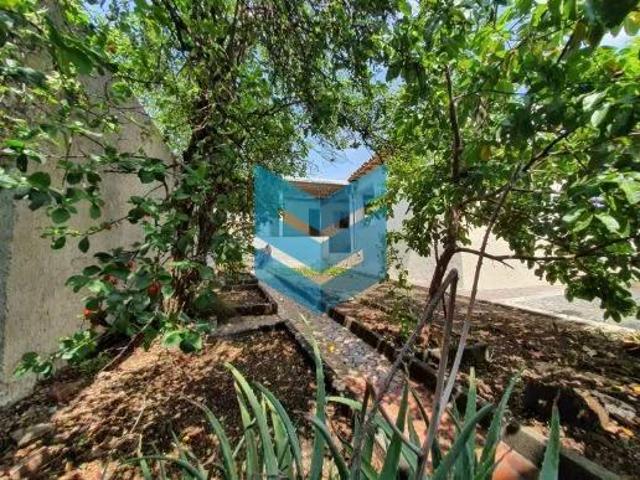Casa para venda em Vila Augusta de 200.00m² com 3 Quartos e 1 Garagem