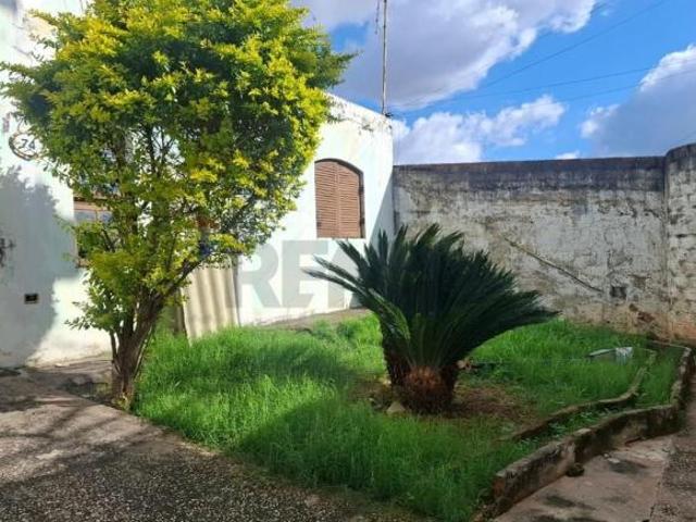 Casa para venda em Vila Barão de 169.00m² com 2 Quartos e 2 Garagens