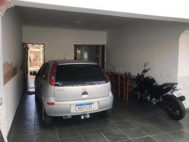 Casa para venda em Vila Barcelona, Varginha