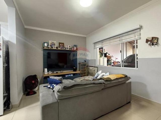 Casa para venda em Vila Batista de 125.00m² com 2 Quartos, 1 Suite e 2 Garagens