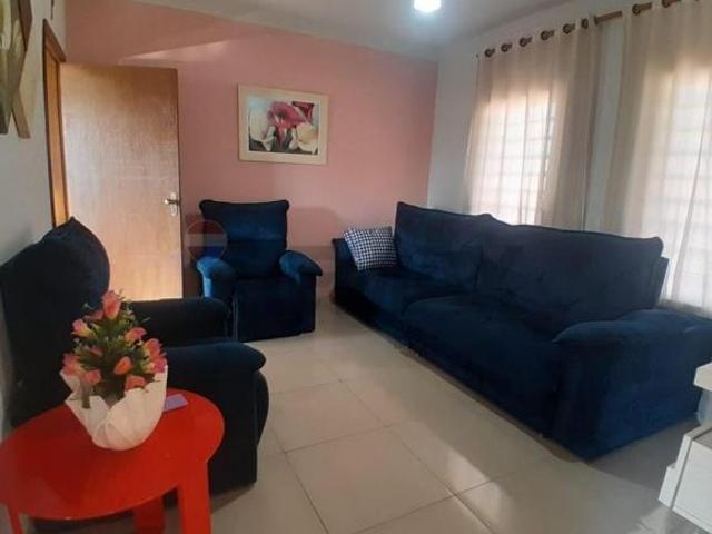 Casa para venda em Vila Bianchi de 69.00m² com 2 Quartos e 2 Garagens