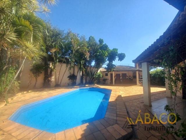 Casa para venda em Vila Brasília em São Carlos São Paulo de 400.00m² com 4 Quartos, 1 Suíte e 5 Garagens