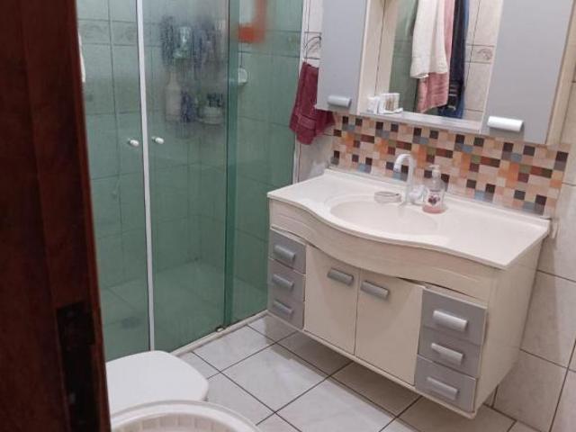 Casa para venda em Vila Buenos Aires de 135.00m² com 3 Quartos, 1 Suite e 5 Garagens