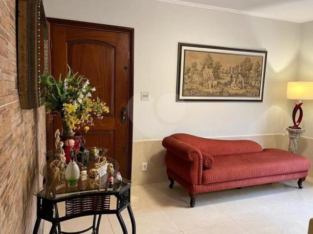 Casa para venda em Vila Camilópolis de 232.00m² com 3 Quartos, 1 Suite e 3 Garagens