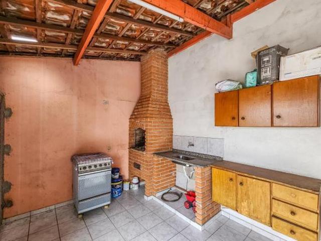 Casa para venda em Vila Califórnia com 4 quartos, sendo 2 suítes, 197m²