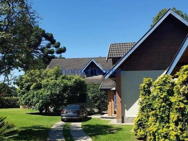 Casa para venda em Vila Capivari de 1197.00m² com 6 Quartos, 4 Suites e 8 Garagens